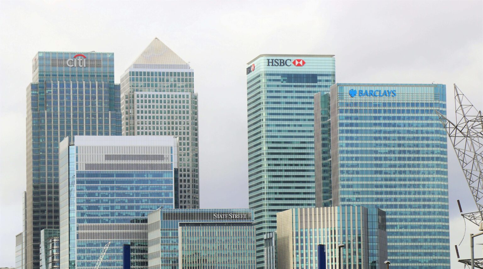 Types of Traditional Banks, Credit Unions, and Neobanks